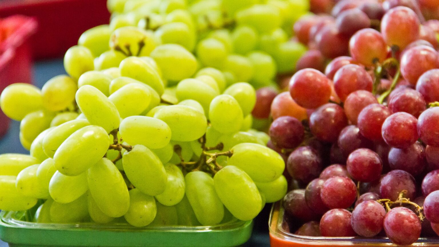 Grapes: Why Are They Super Nutritious?