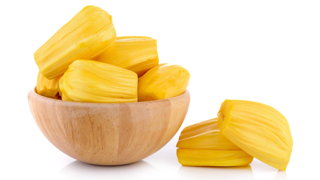 9 Surprising Fruits That Are High in Protein to Eat