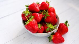 7 Fruits to Eat When Sick for Recovery