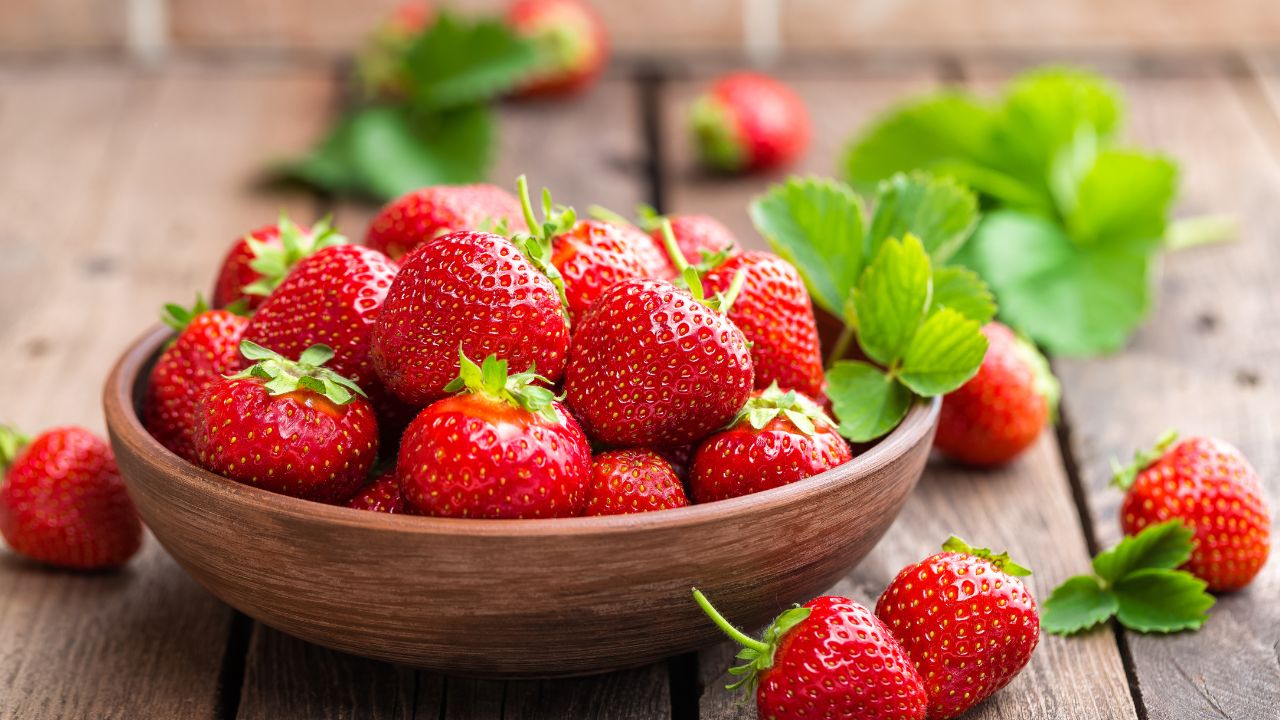 7 Best Fruits for Muscle Gain You Should Add to Your Diet