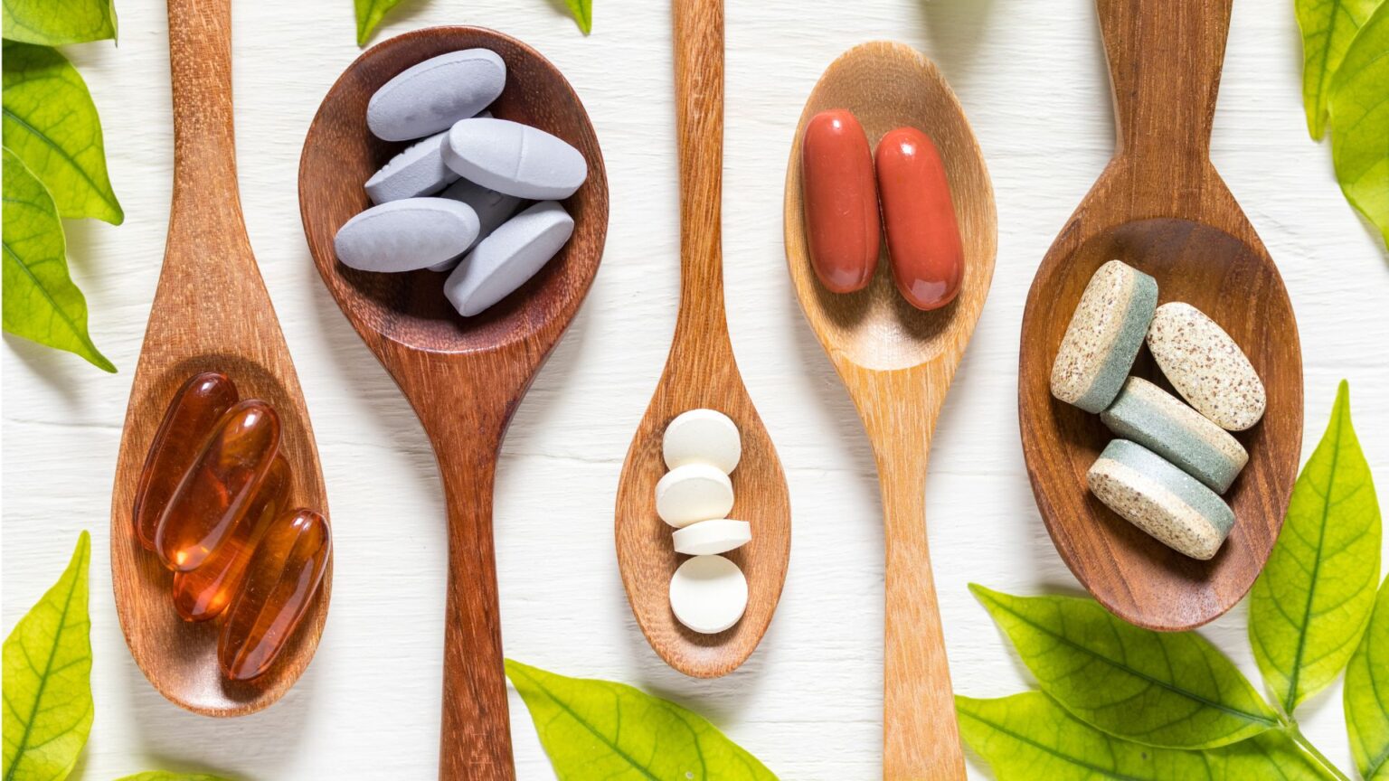 7 Supplement Combos You Should Never Take Together